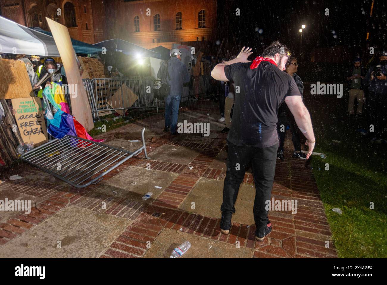 Police officers who pepper sprayed hi-res stock photography and images ...
