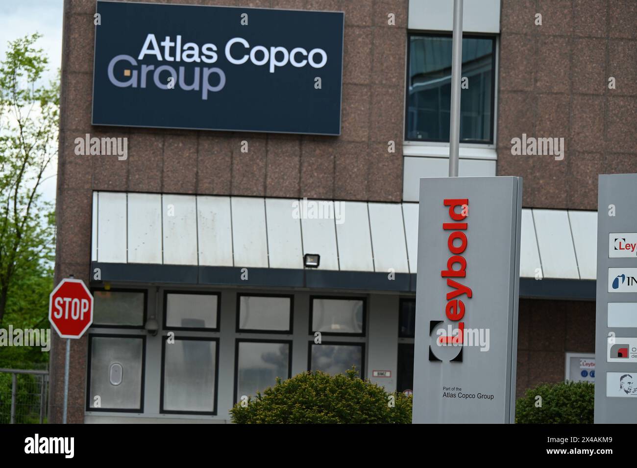 Logo, Schriftzug der Firma Leybold Vacuum die zum schwedischen ...