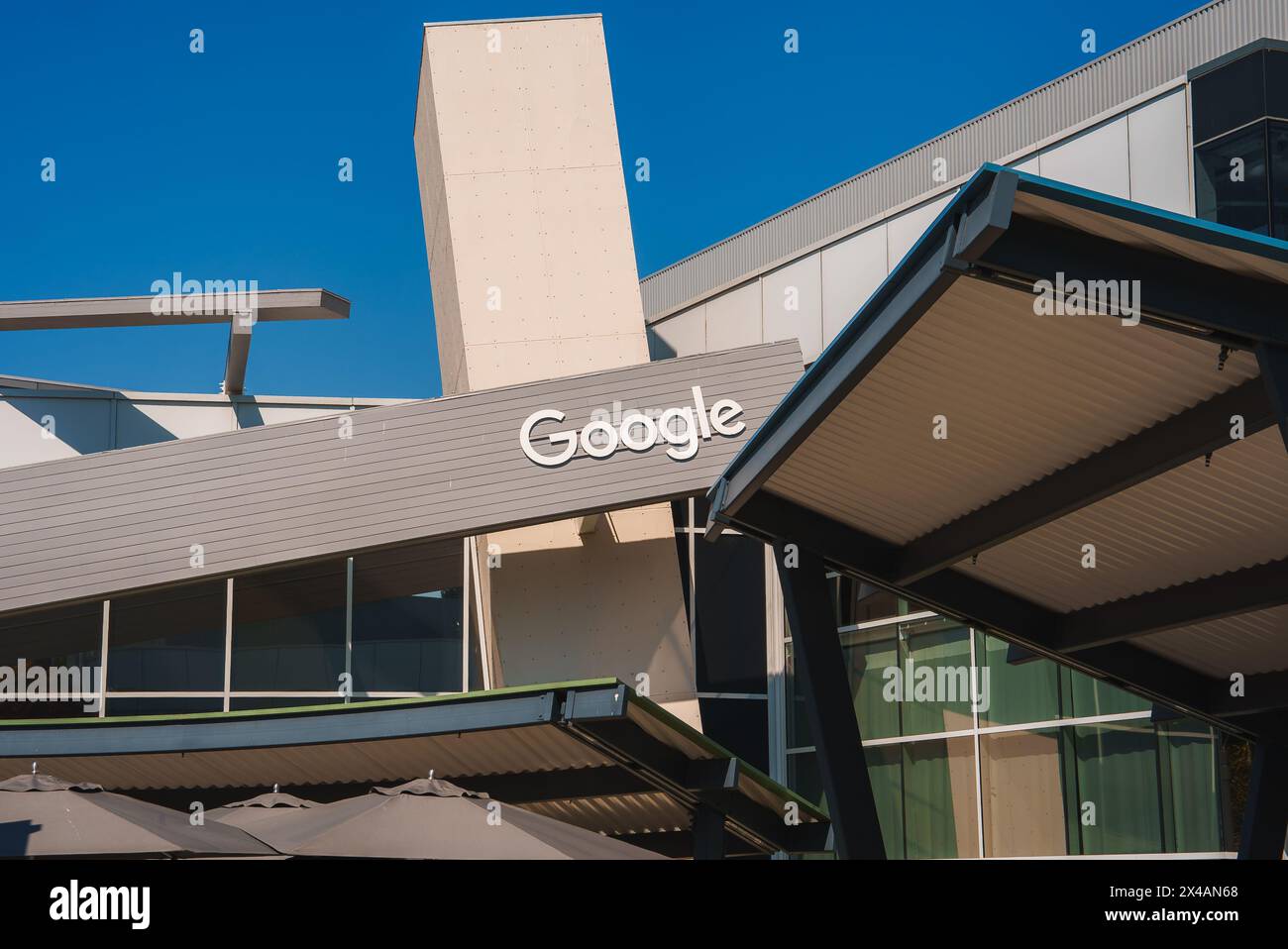 Modern corporate building with Google logo in tech centric area Stock ...