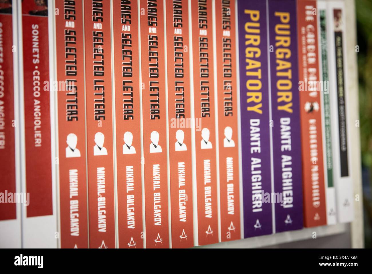 Soviet litterature hi-res stock photography and images - Alamy