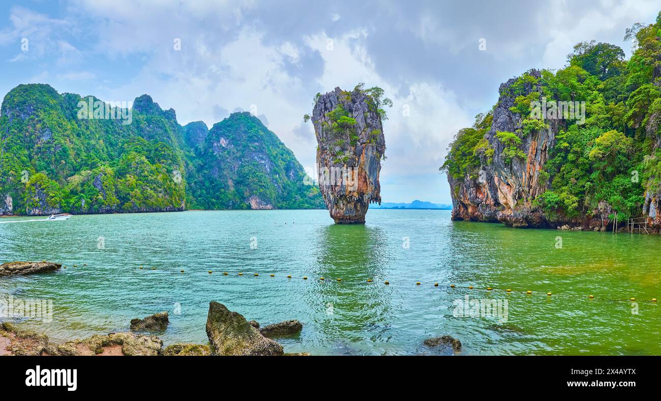 The view on Ko Ta Pu karst tower and Ko Raya Ring Island from James ...