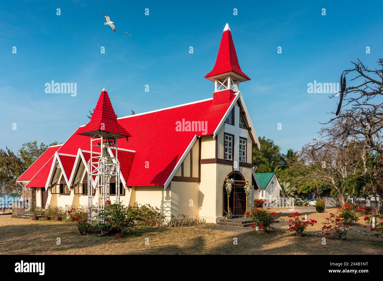 Red church at Cap Malheureux village, Mauritius Island. Notre Dame de ...