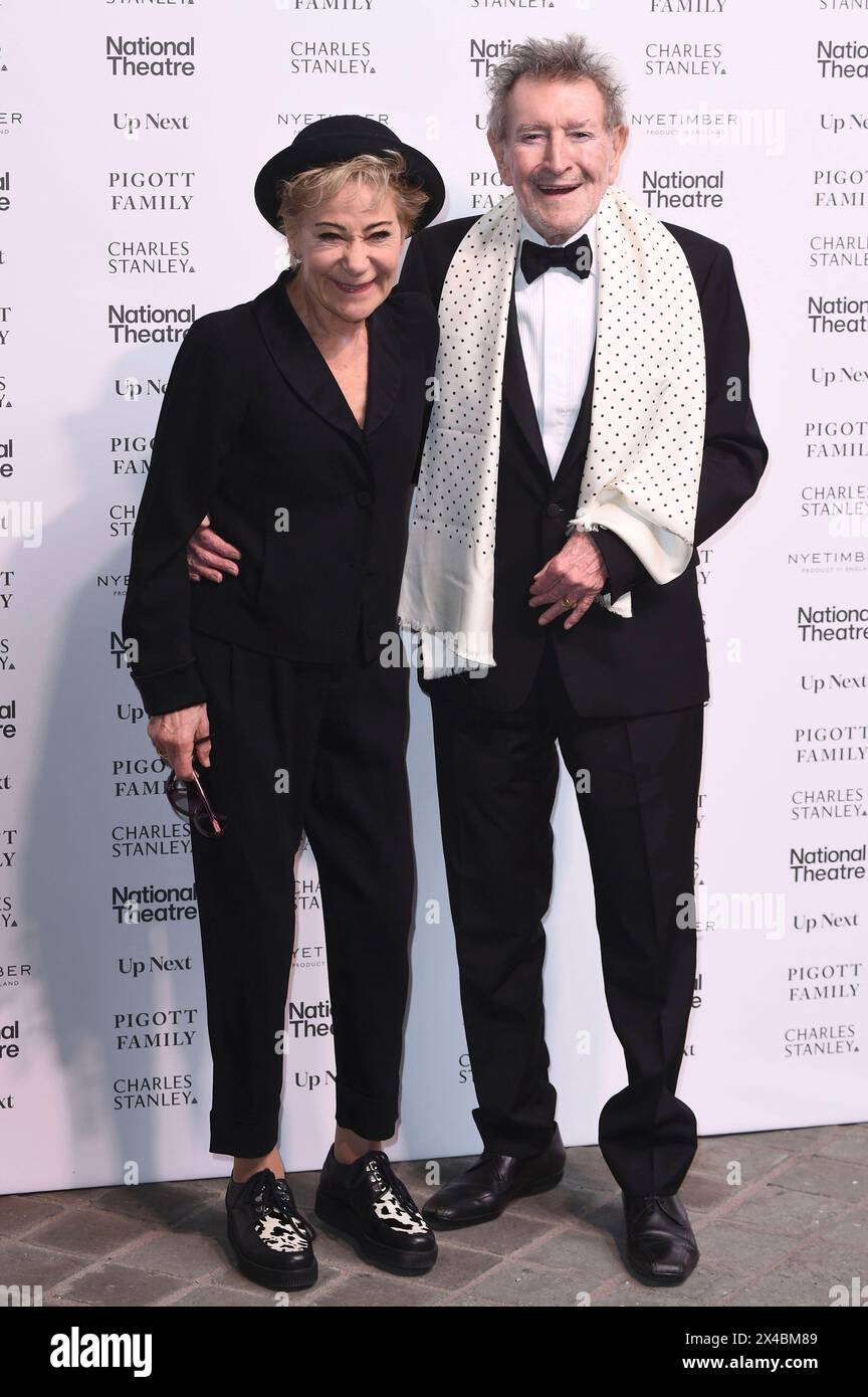 Zoe Wanamaker mit Ehemann Gawn Grainger bei der National Theatre Up ...