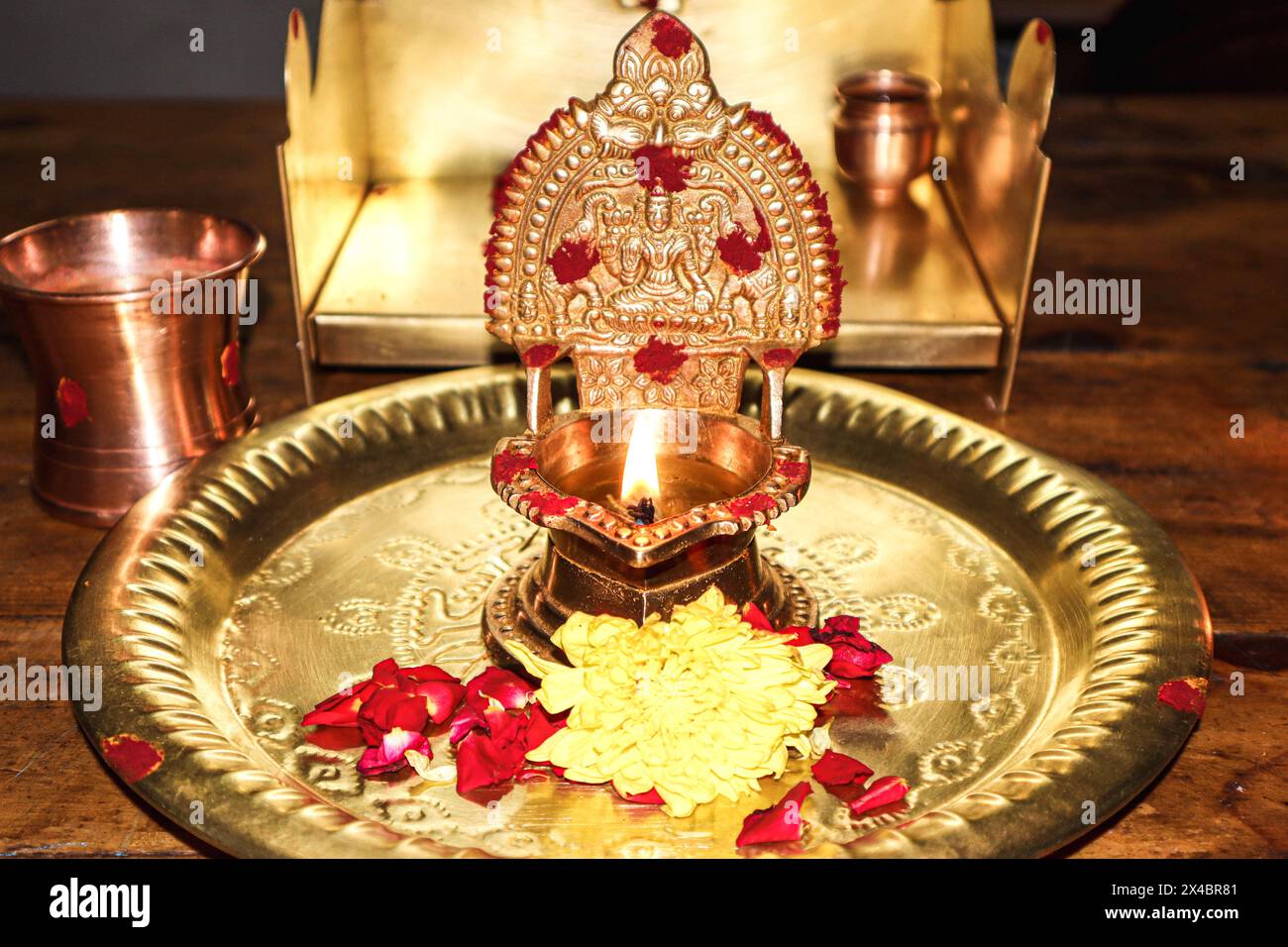 Tamil wedding stage. South Indian traditional pooja lamb(kamatchi ...