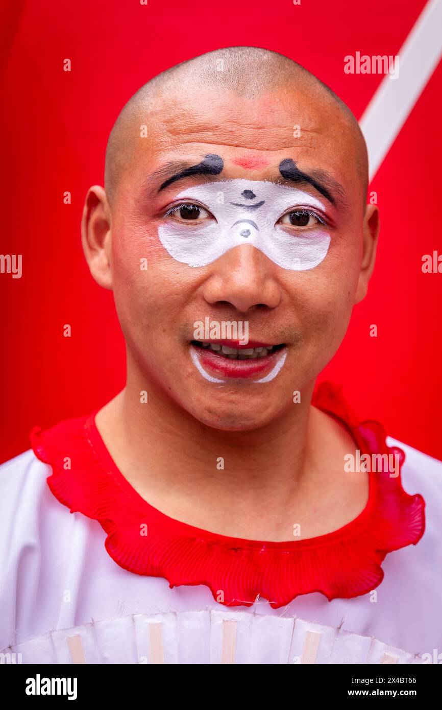 Chinese man with face painting, Chengdu, China Stock Photo - Alamy
