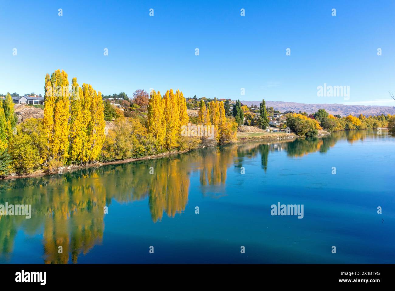 River Clutha from Alexandra Truss Arch Bridge in autumn, Alexandra ...