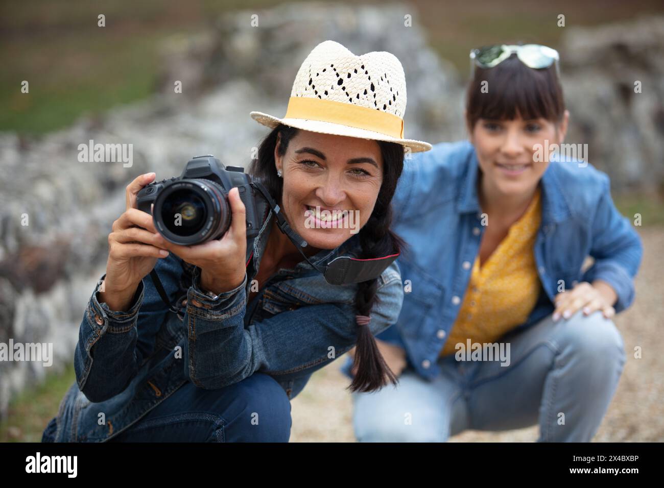 couple of tourists is exploring new city together Stock Photo - Alamy