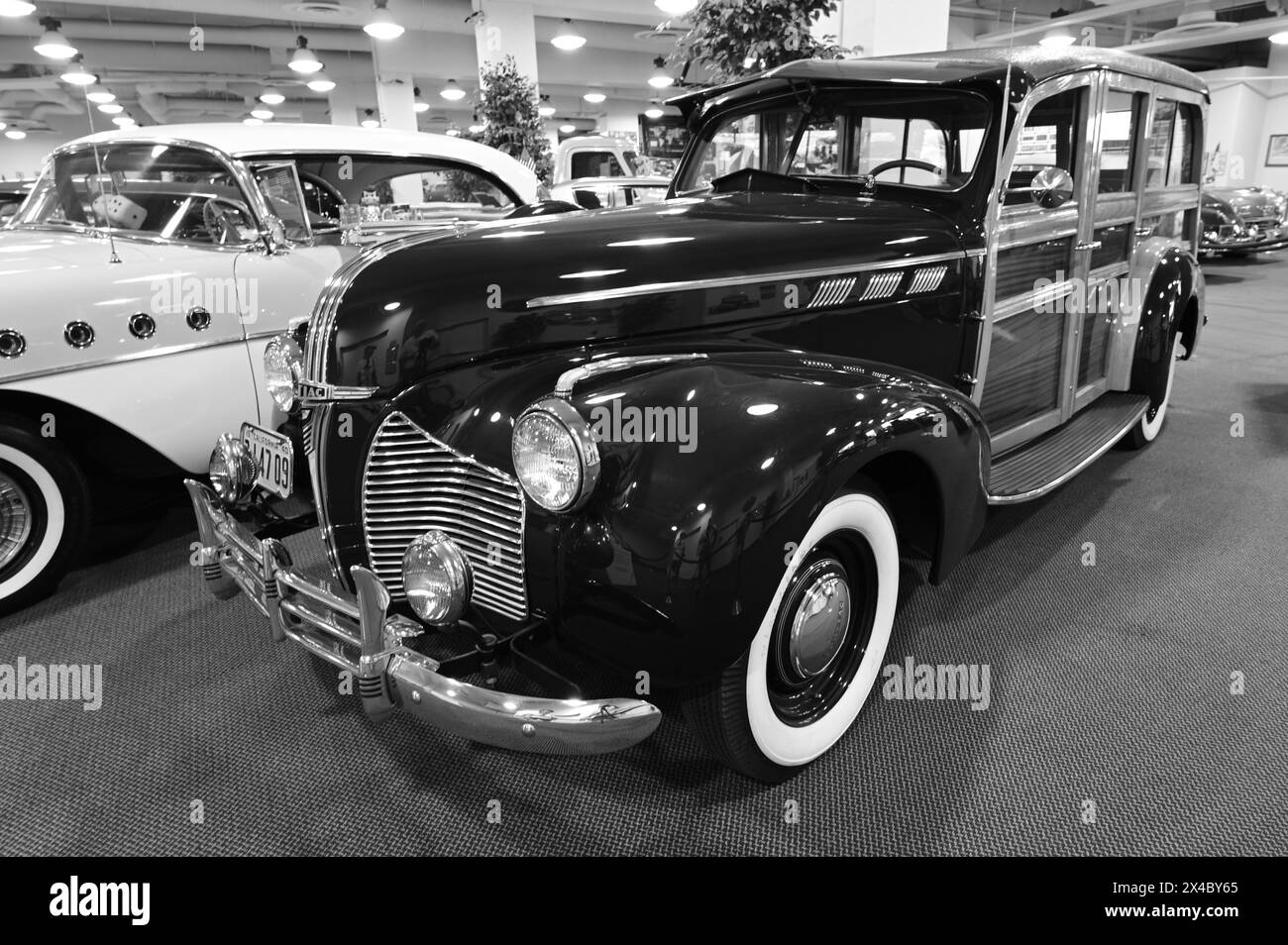 1940 pontiac hi-res stock photography and images - Alamy