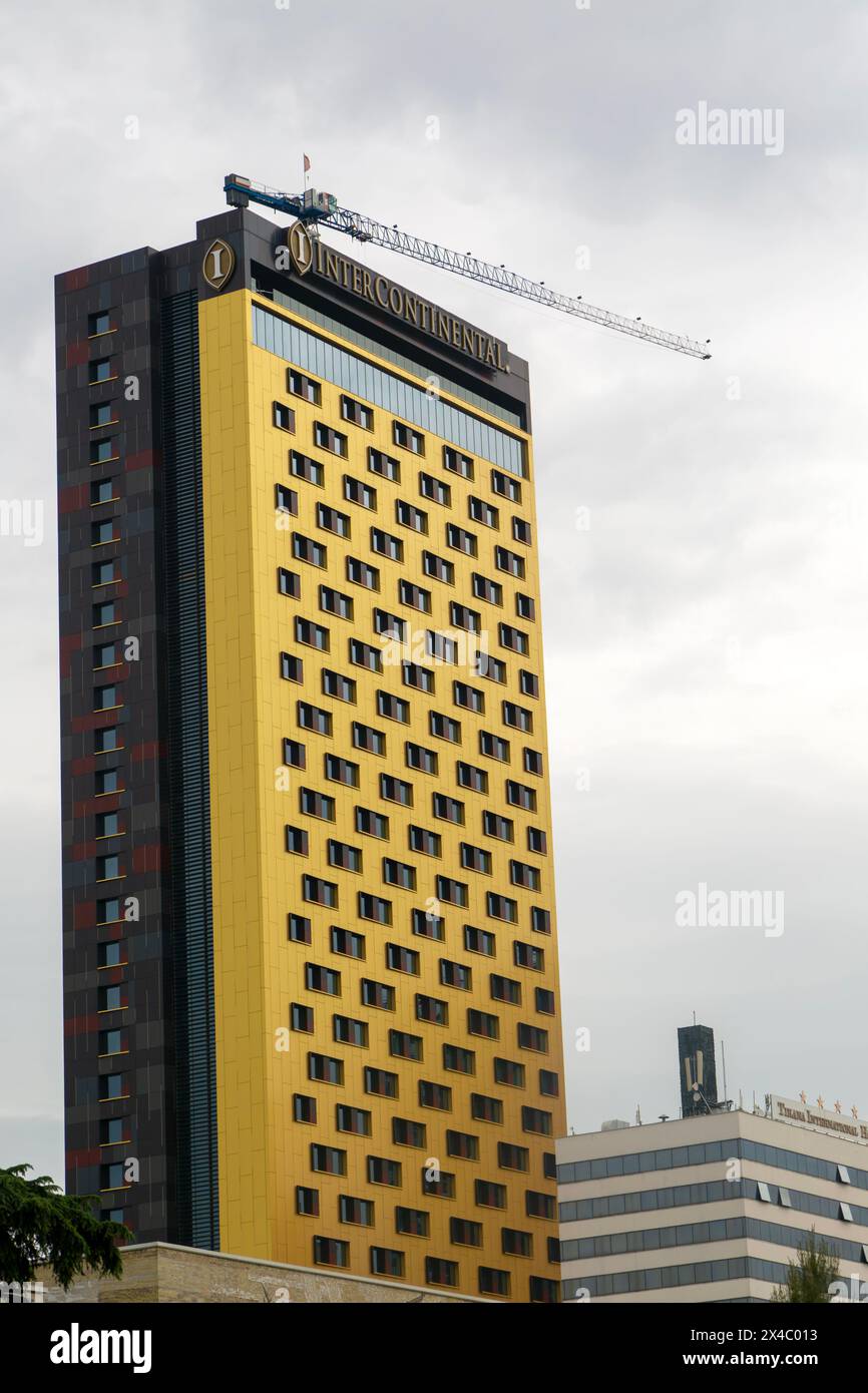Construction of new high-rise extension to the Intercontinental Hotel ...
