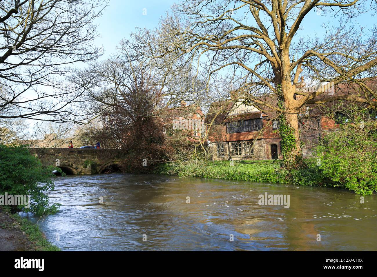 The Avon River flowing through Salisbury city, England Stock Photo - Alamy