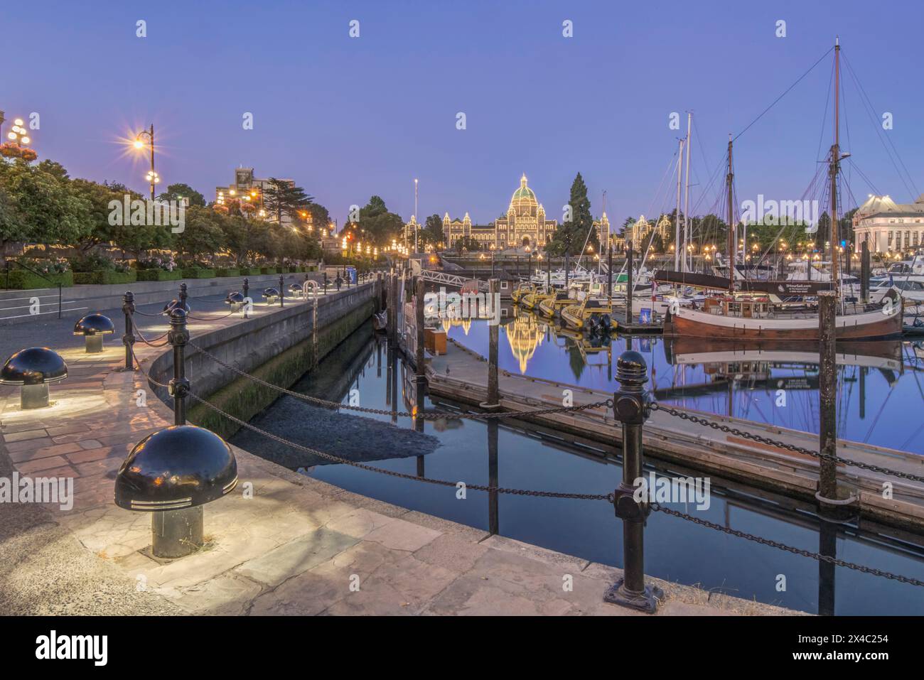 Canada, British Columbia. Victoria, Inner Harbor at dawn Stock Photo ...