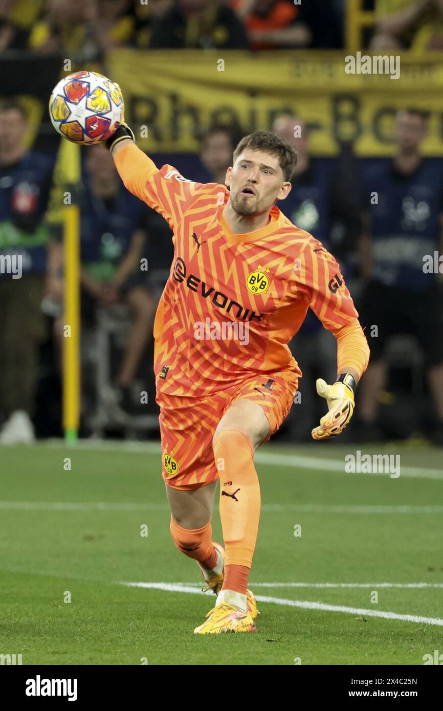 Dortmund goalkeeper Gregor Kobel during the UEFA Champions League, Semi ...