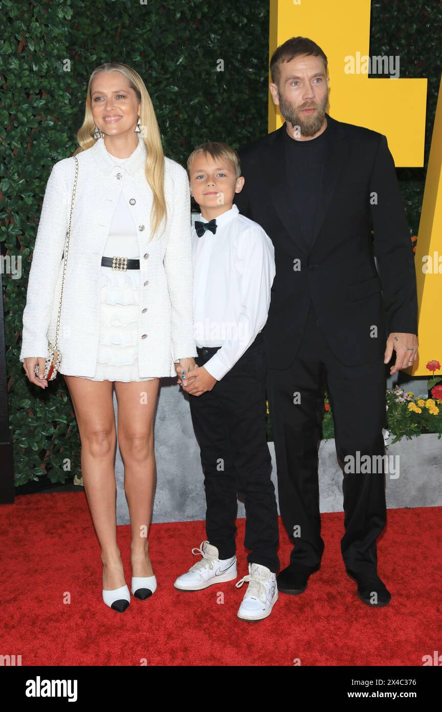 Teresa Palmer mit Sohn Bodhi Rain Webber und Ehemann Mark Webber bei ...