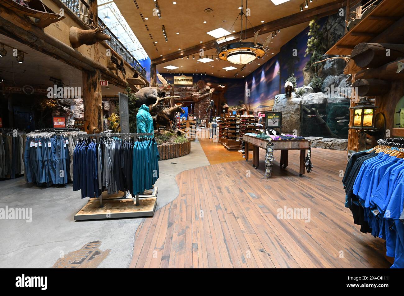 Bass Pro Shops Outdoor World in Las Vegas Stock Photo - Alamy