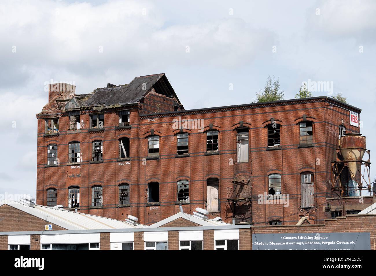 The derelict Nechells Place Mill (Huttons Brewery, Lallian`s Flour Mill ...