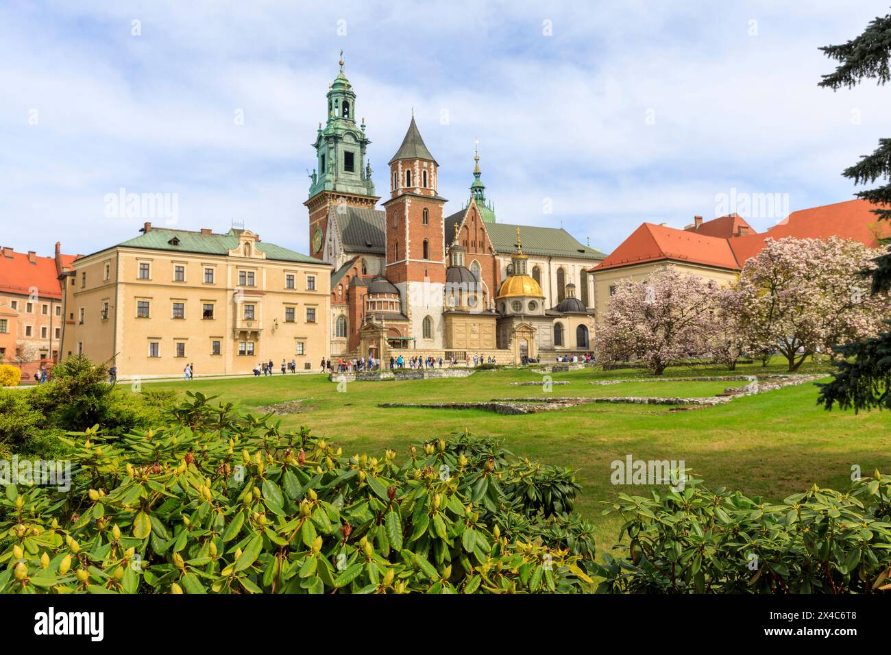 Poland, Krakow. The Wawel Castle. Structures situated around Italian ...