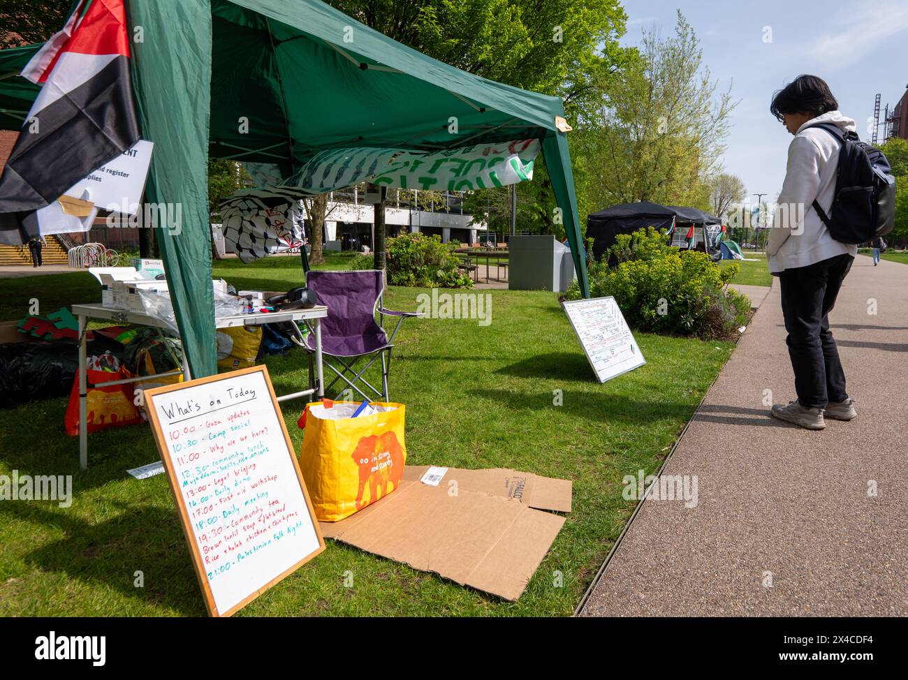 Bae protest hi-res stock photography and images - Alamy