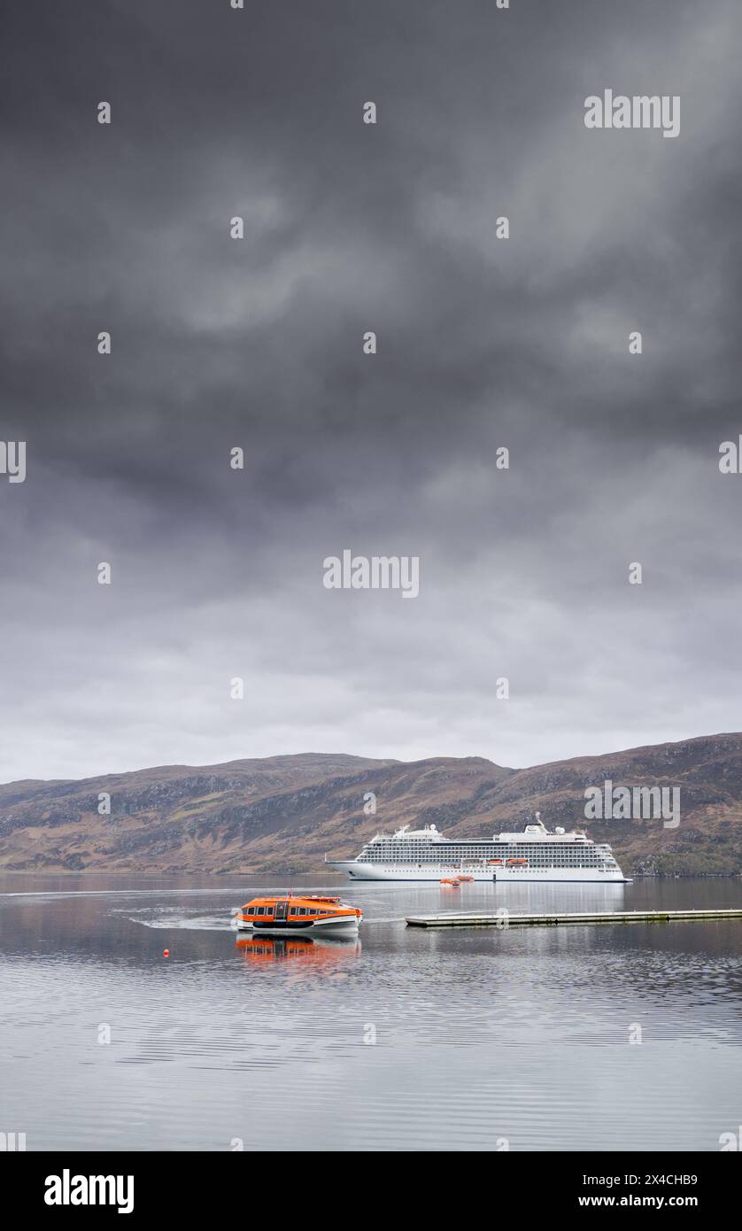 Viking ocean cruise ship the Viking Saturn anchored off the Scottish ...