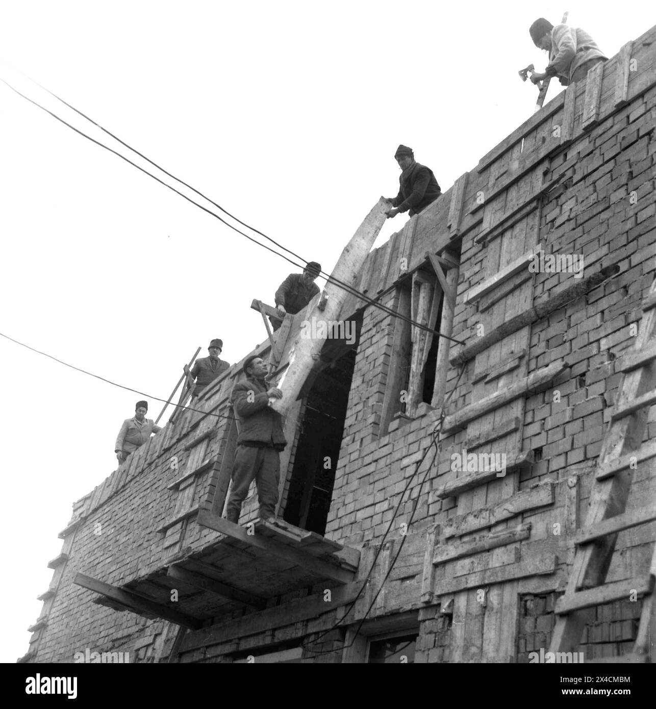 1970s construction workers hi-res stock photography and images - Alamy