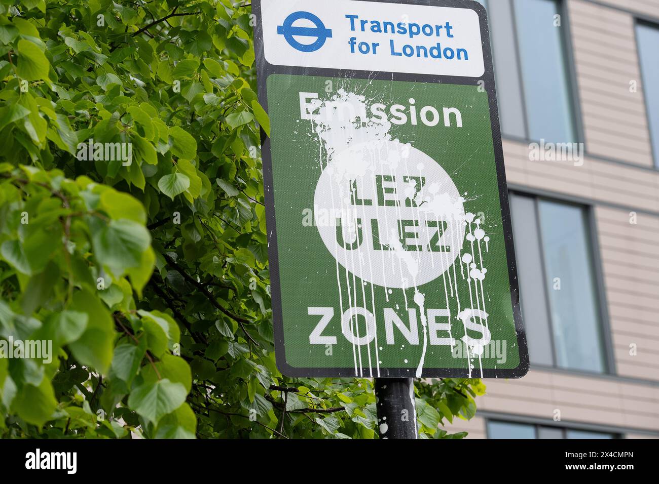 Ulez tfl camera hi-res stock photography and images - Alamy