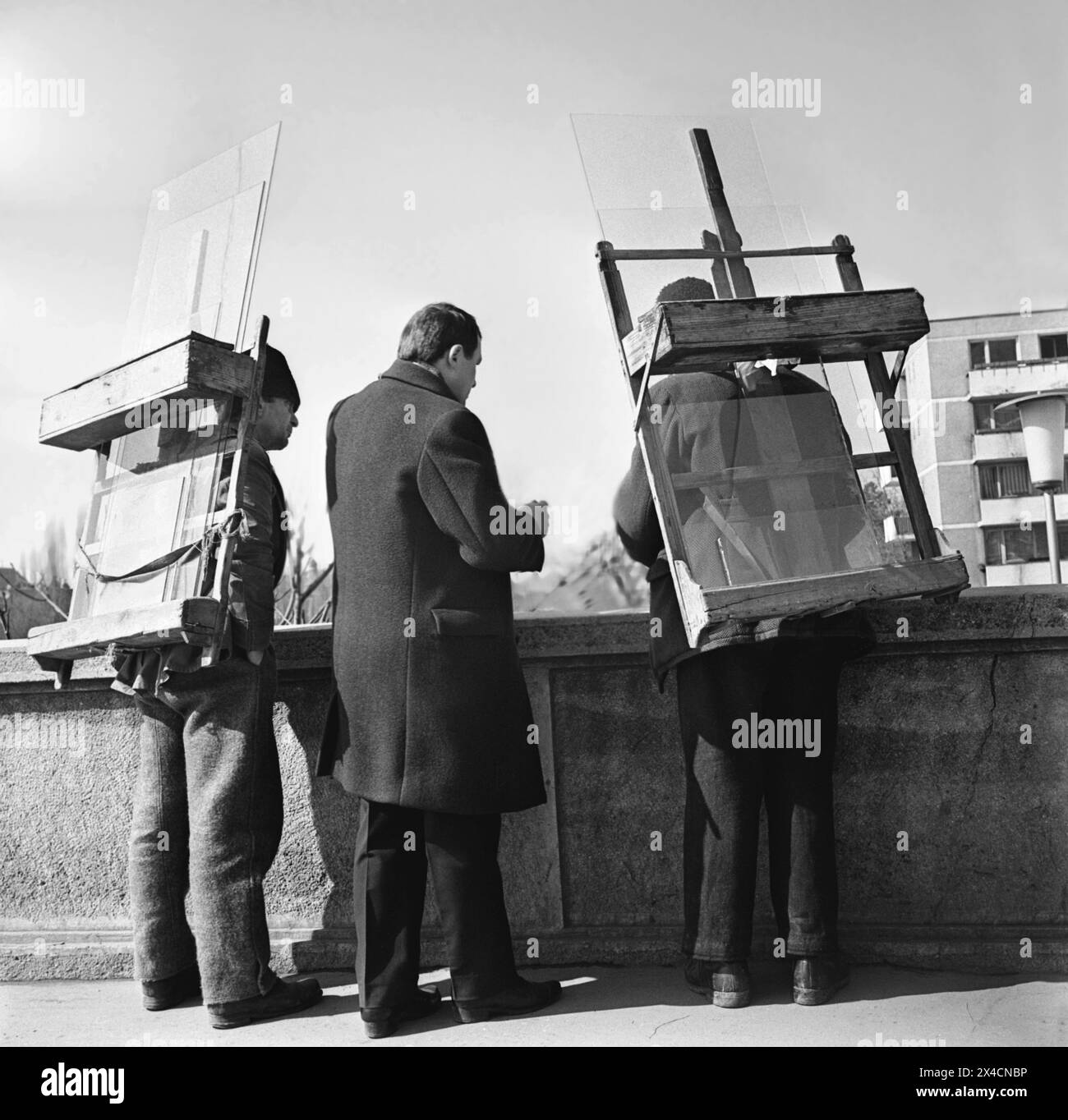 Oradea, Socialist Republic of Romania in the 1970s. Vendors of cut ... Oradea, Socialist Republic of Romania in the 1970s. Vendors of cut ...