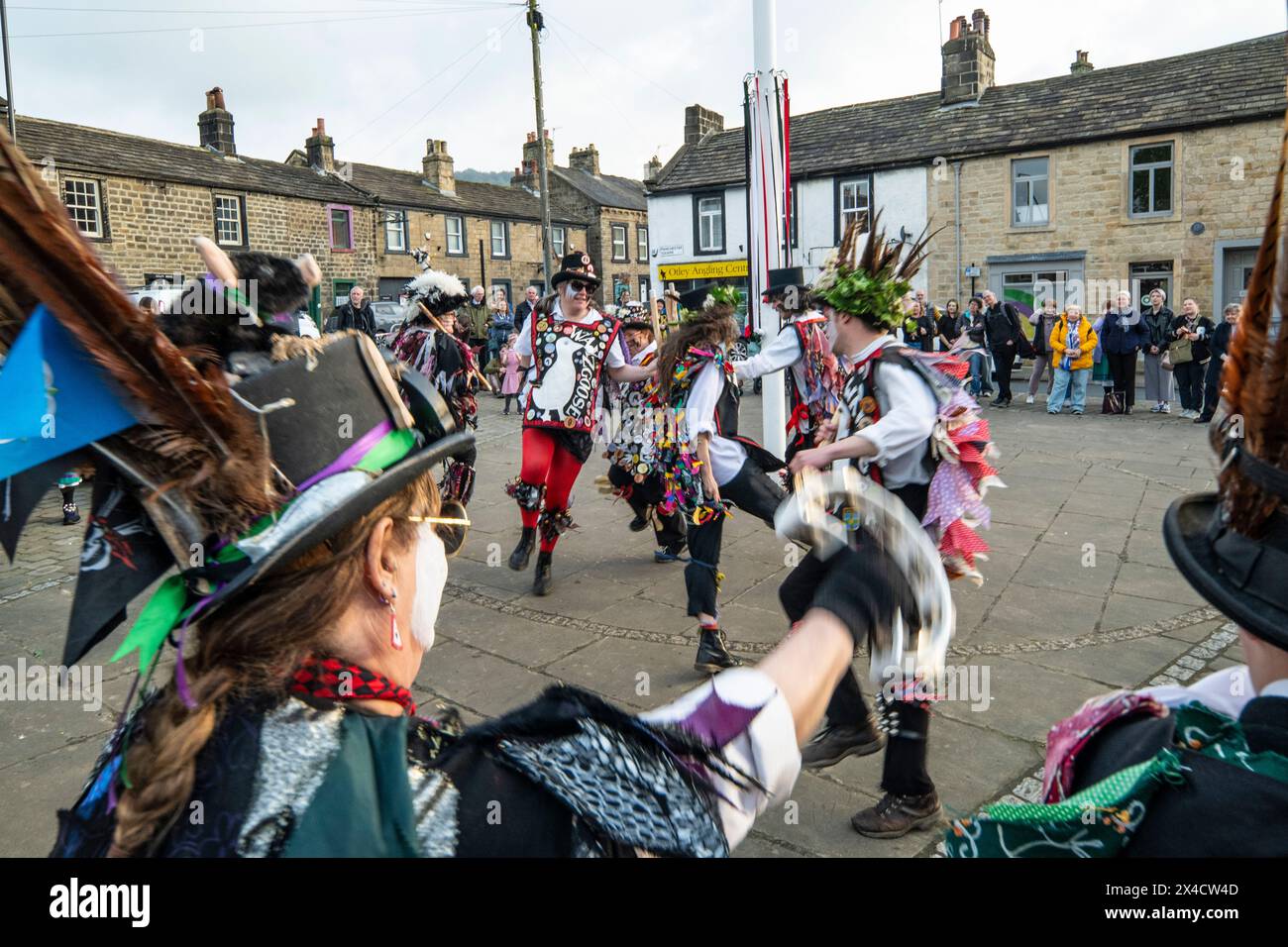 West yorkshire maypole hi-res stock photography and images - Alamy