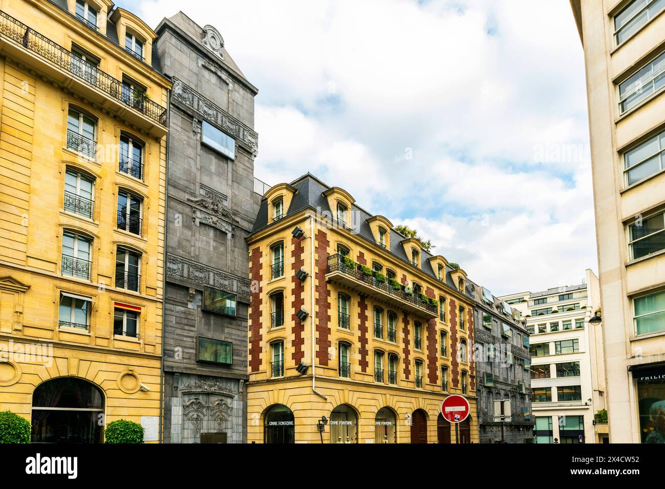 The Fouquet’s Barrière hotel building by architect Edouard François ...
