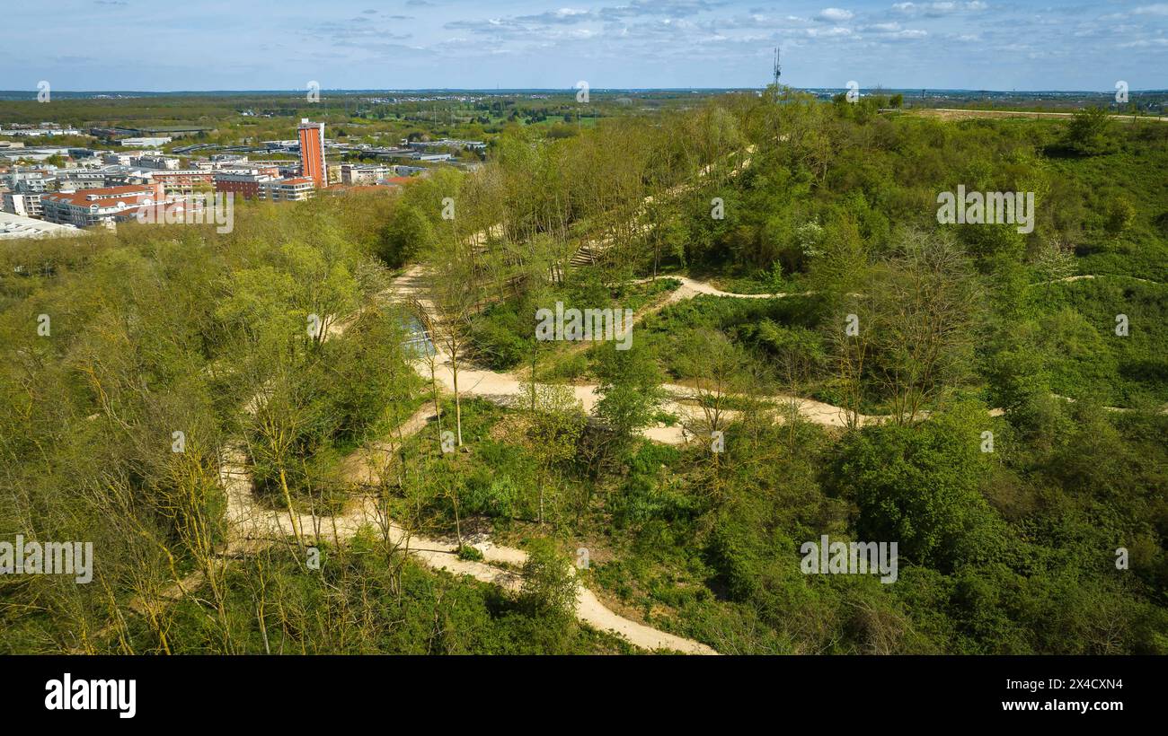 Elancourt, France. 02nd May, 2024. Tracks for the Olympic mountain bike ...