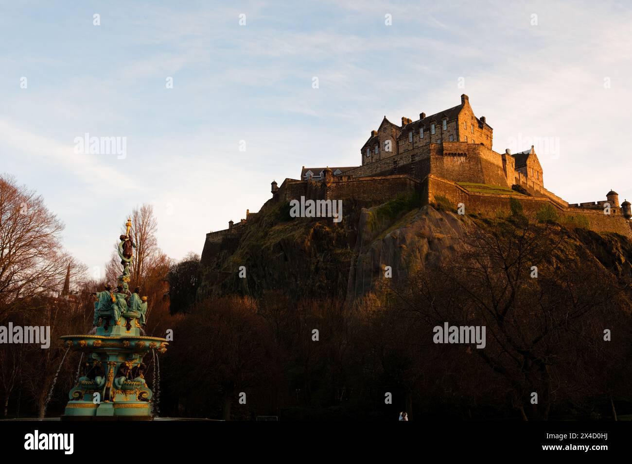 Edinburgh Scotland: 13th Feb 2024: Edinburgh Castle in Winter looking ...