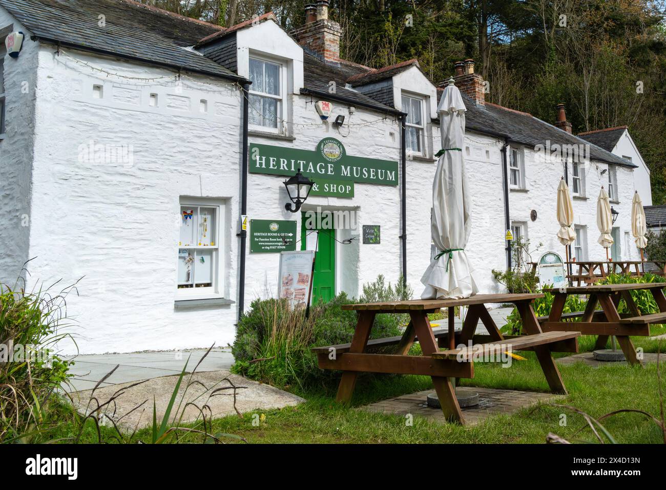 The Trenance Heritage Cottages in the historic award winning Trenance ...