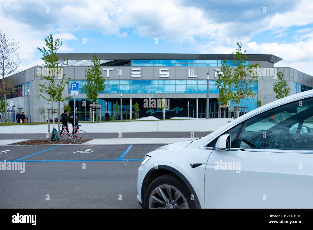 Gigafactory Berlin-Brandenburg Tesla, Automotive industry manufacturing ...