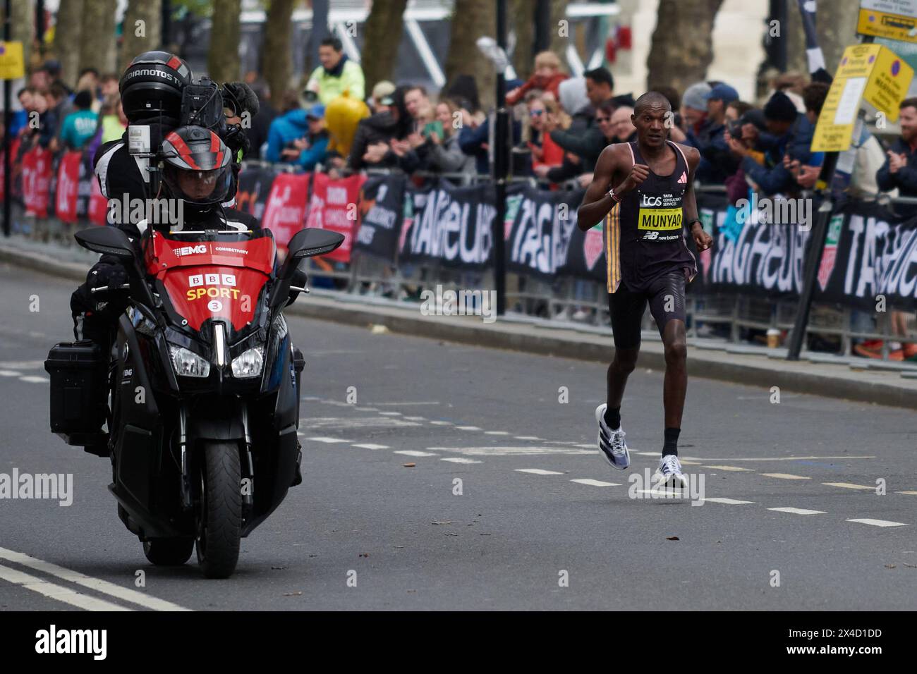 London Marathon 2024 April 21, 2024 Men’s Elite race Alexander Mutiso ...