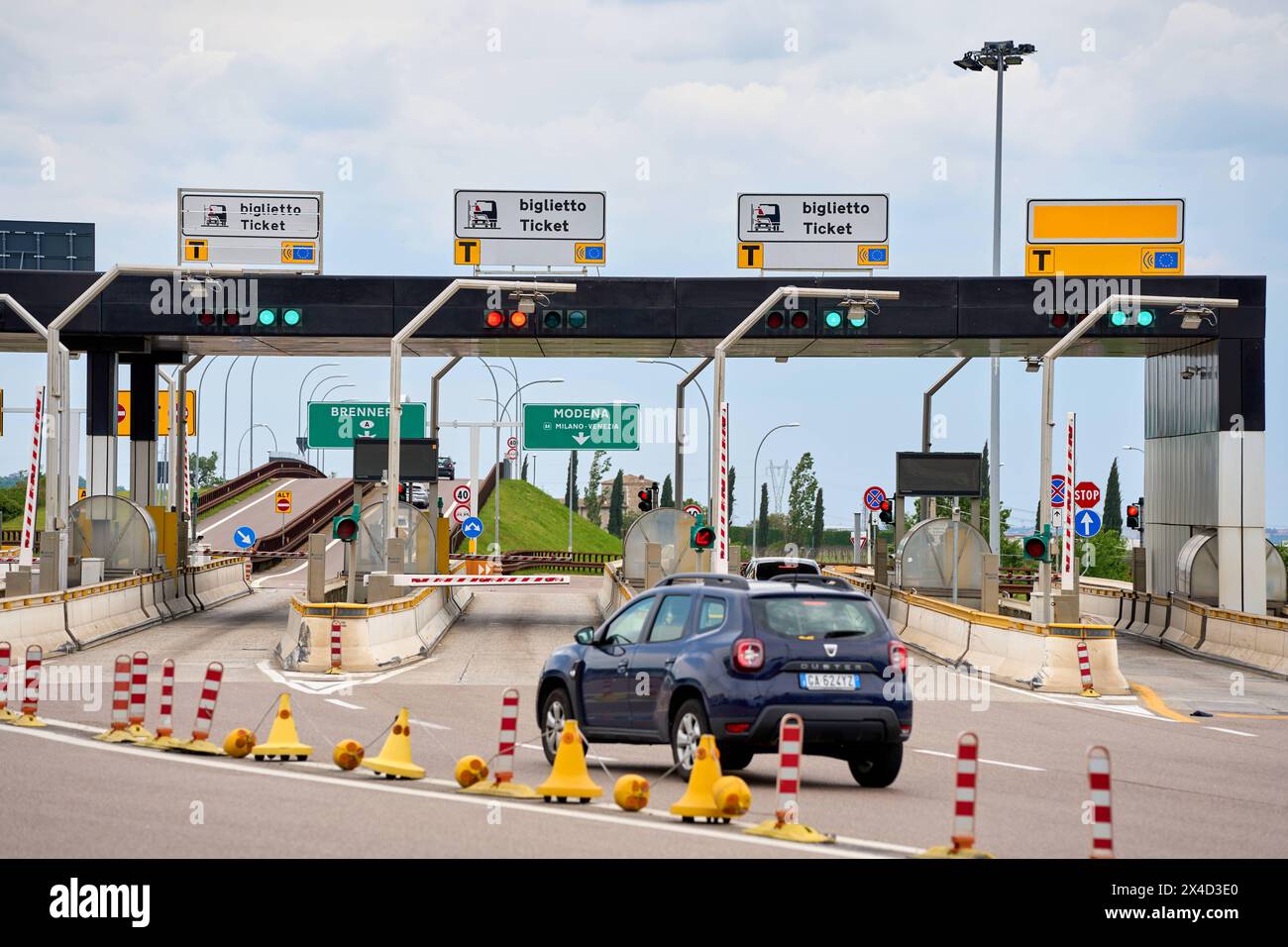 Autostrada, Italy - May 1, 2024: Toll station in Italy. Paying for paid ...