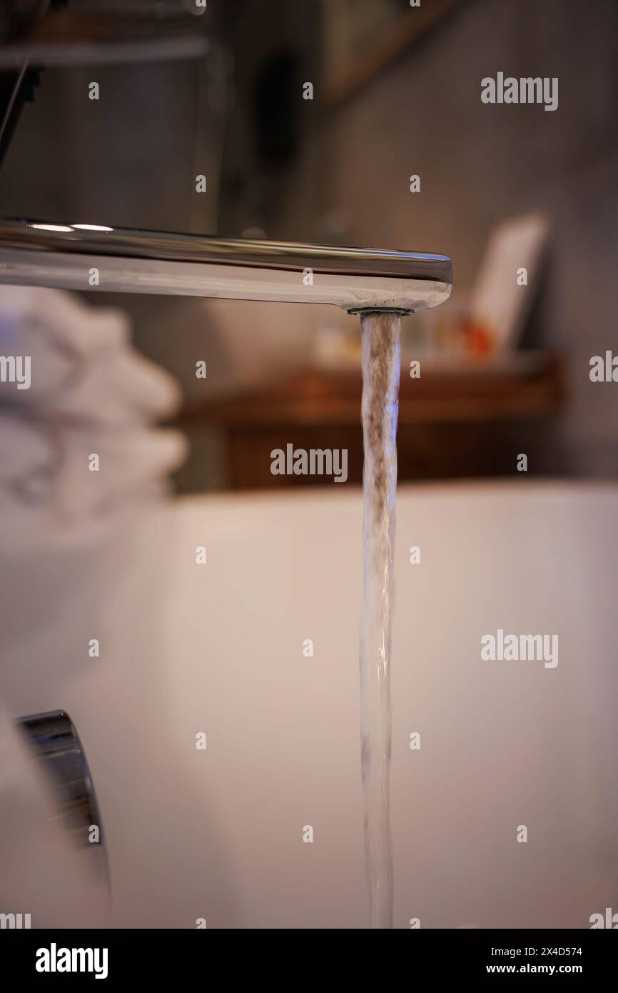 Luxurious interiors hi-res stock photography and images - Alamy