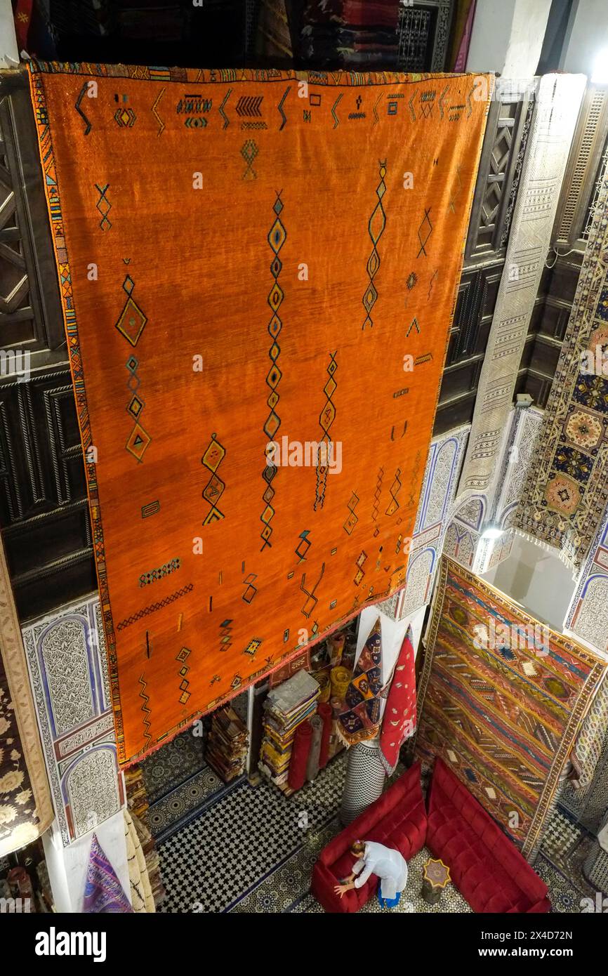 Fes, Morocco. Rug store selling Berber rugs from all over Morocco Stock ...