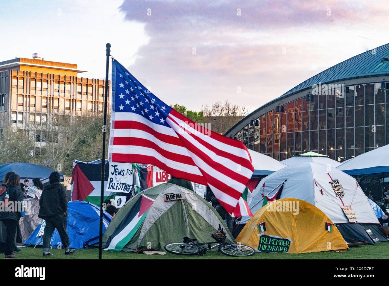 Institute of technology on may 1 hi-res stock photography and images ...