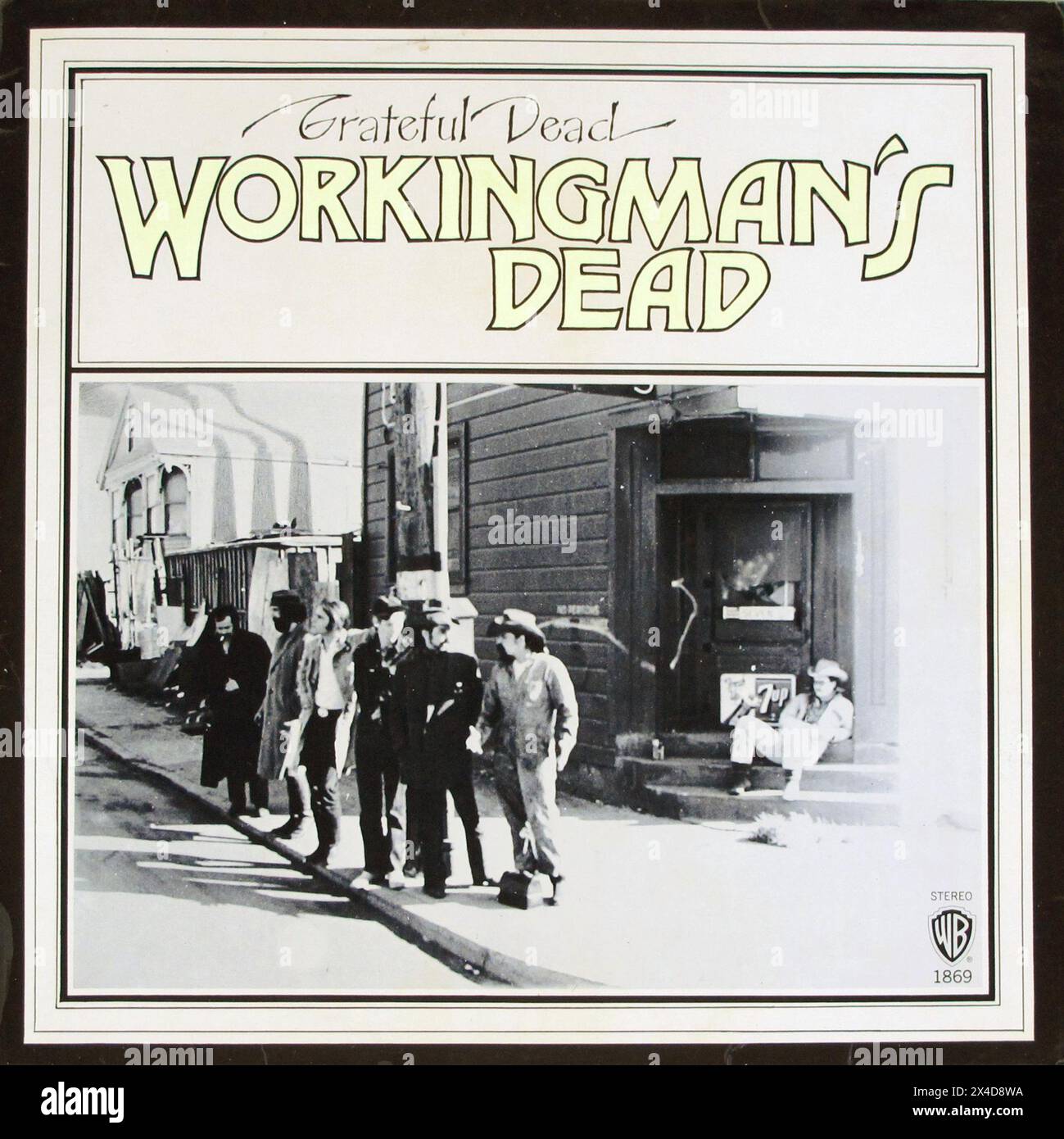 GRATEFUL DEAD WORKINGMAN'S DEAD - Vintage vinyl record cover Stock ...