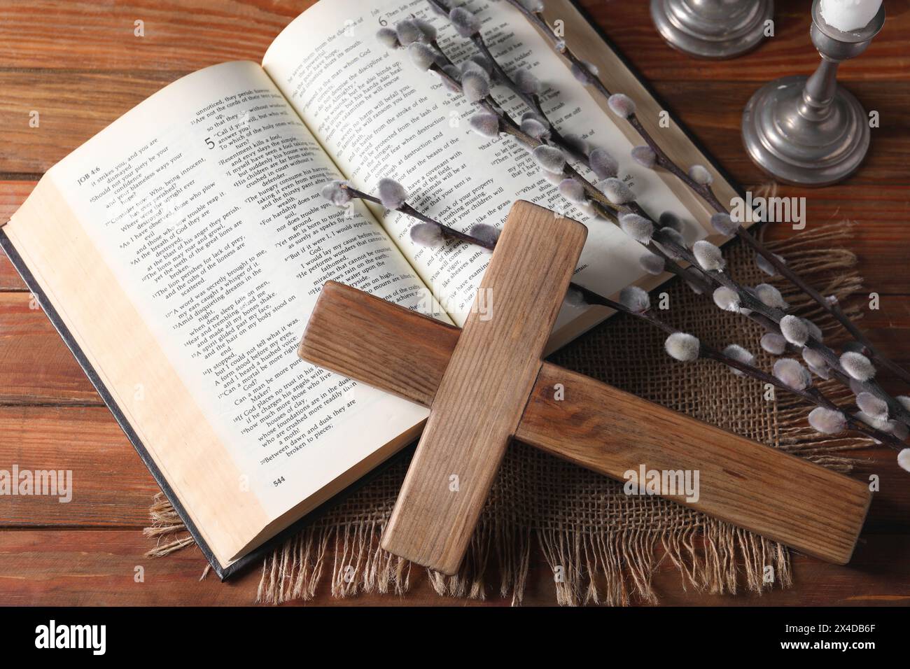 Flat lay bible hi-res stock photography and images - Alamy