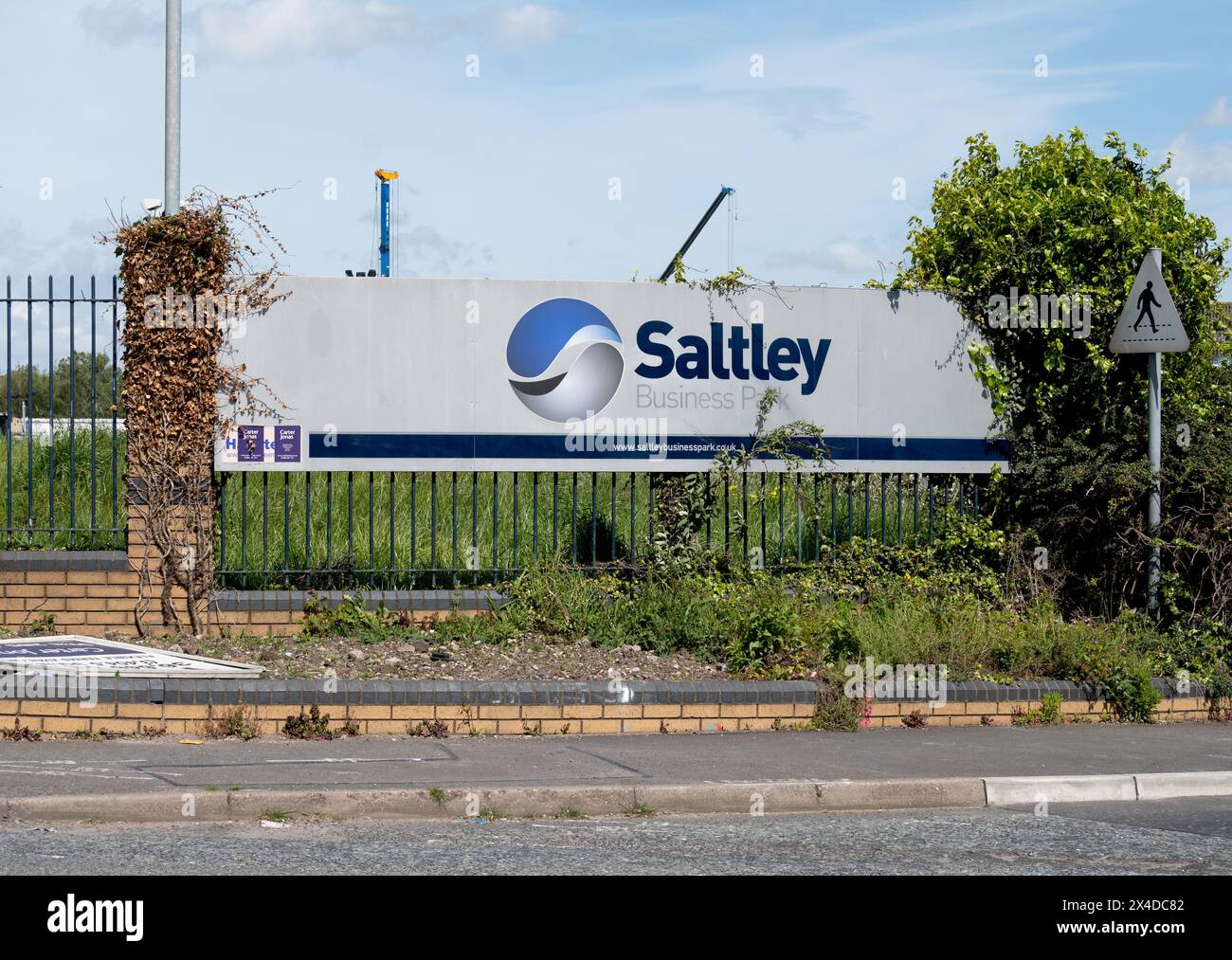 Business park sign hi-res stock photography and images - Alamy