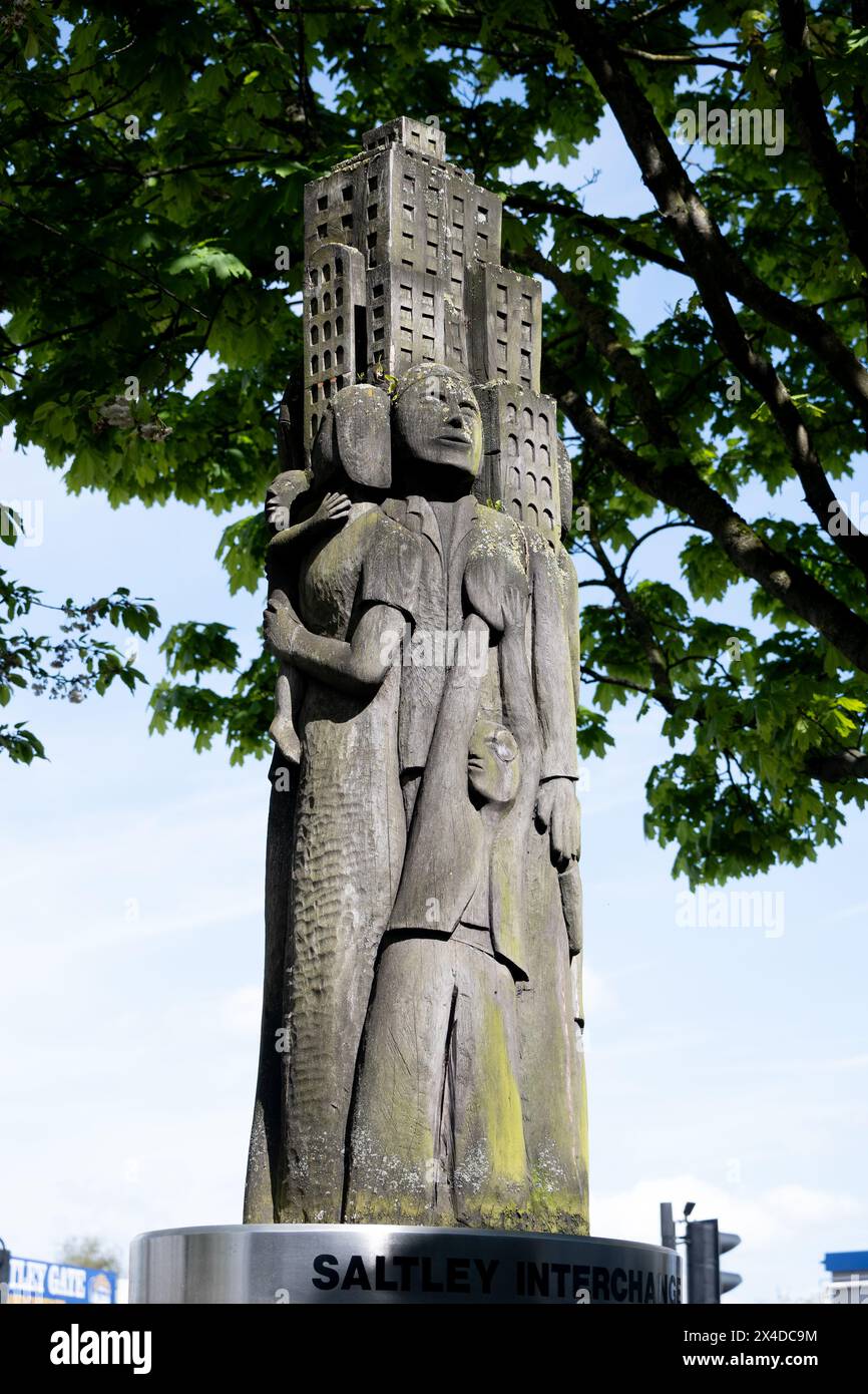 Saltley Interchange wooden sculpture, Saltley, Birmingham, West ...