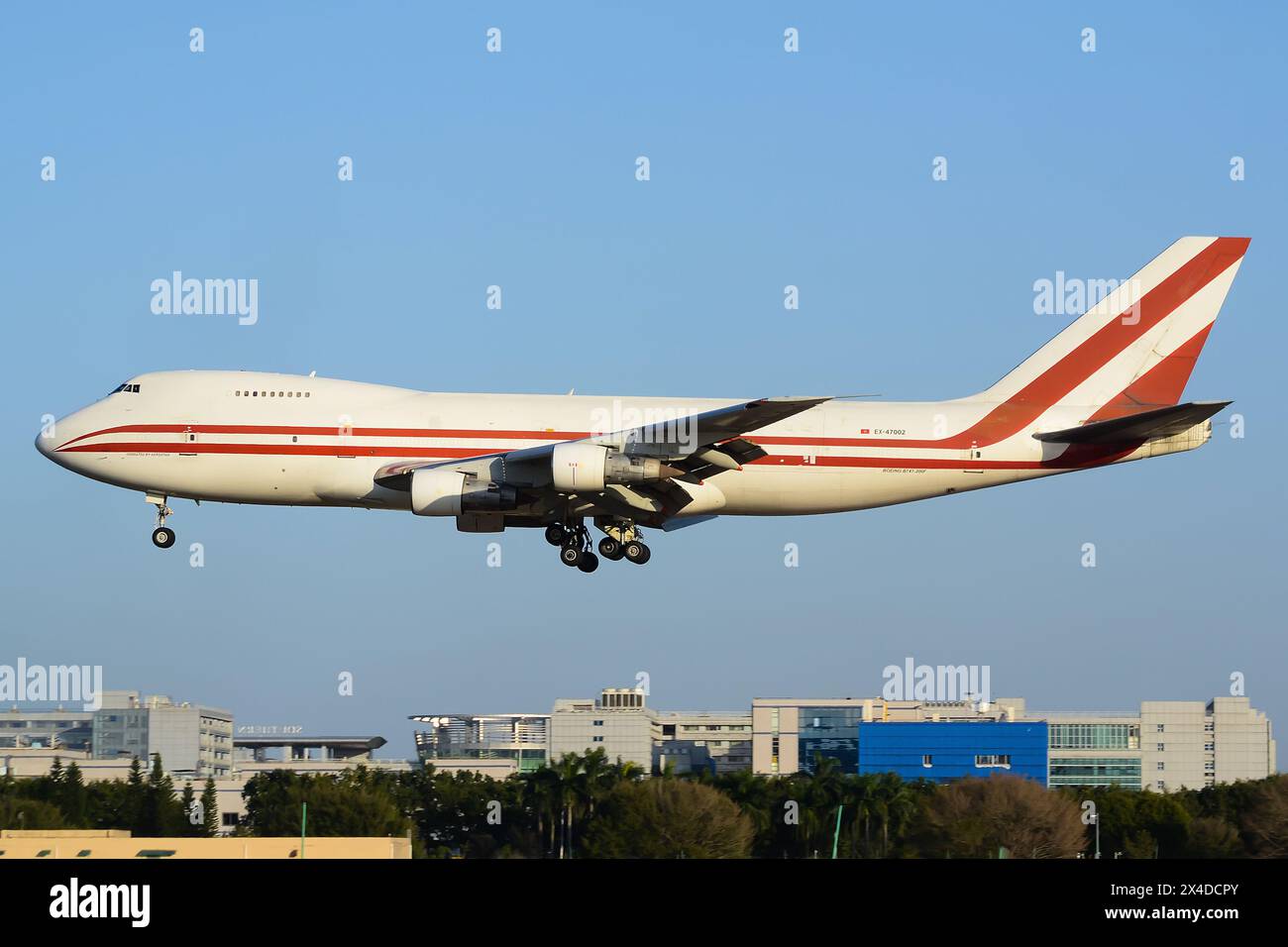 An Aerostan Boeing 747-200F(EX-47002) landing in Guangzhou Stock Photo ...
