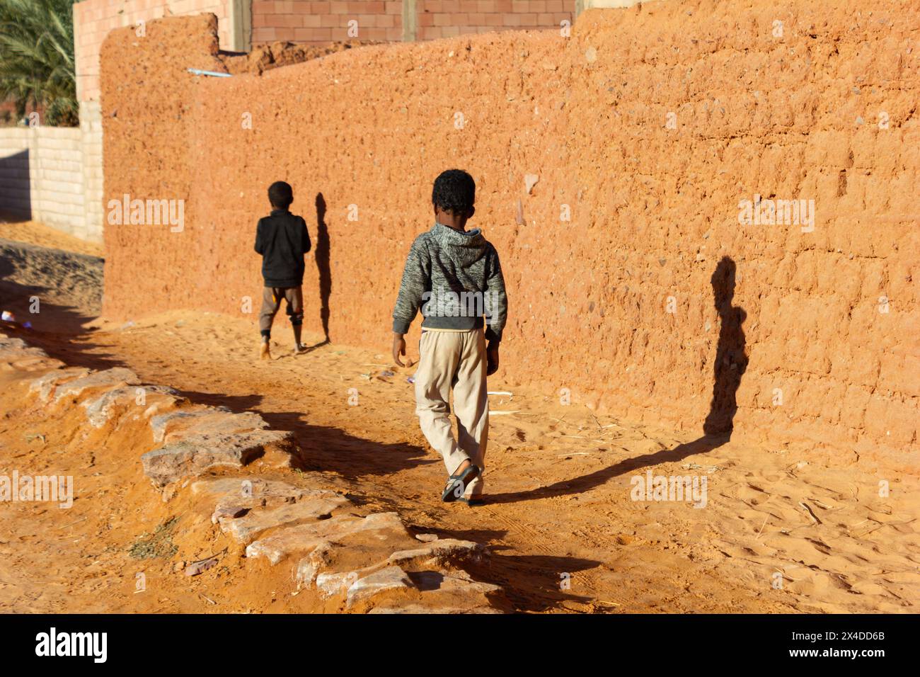 Algeria timimoun sahara desert hi-res stock photography and images - Alamy