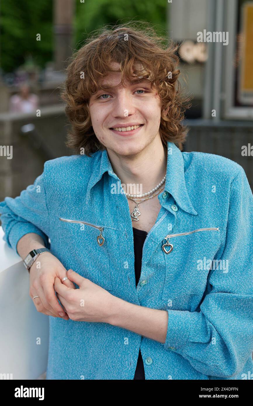 02 May 2024, Berlin: The nominated actor Julius Gause comes to the ...