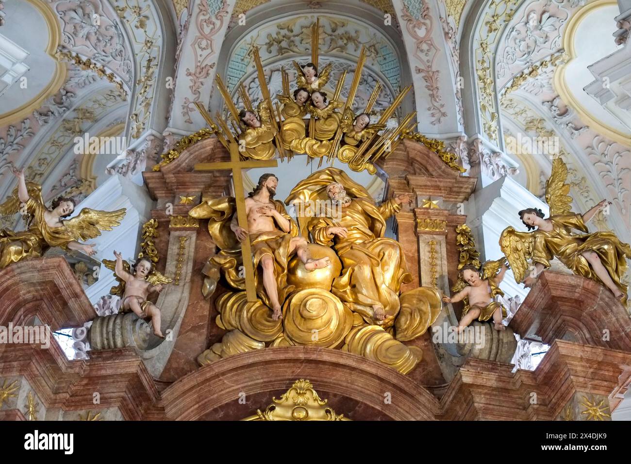 Munich, Germany. Cathedral with gilded altar Stock Photo - Alamy