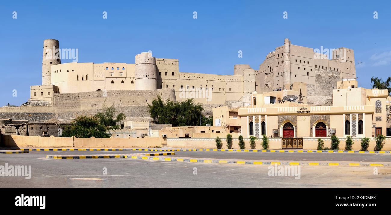 Large square fortress tower hi-res stock photography and images - Alamy