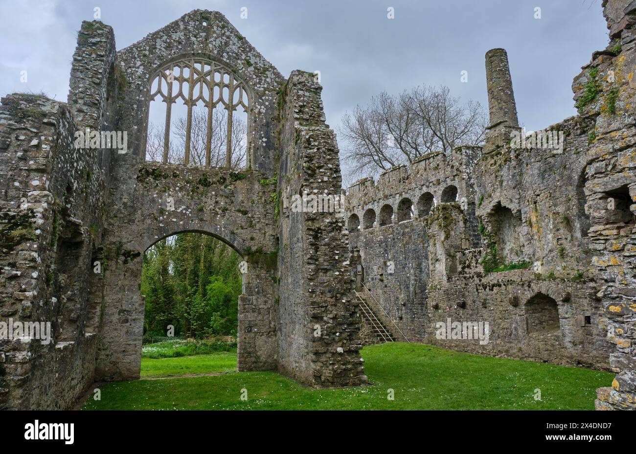 The chapel and De Gower's Hall at the Bishop's Palace, Lamphey ...