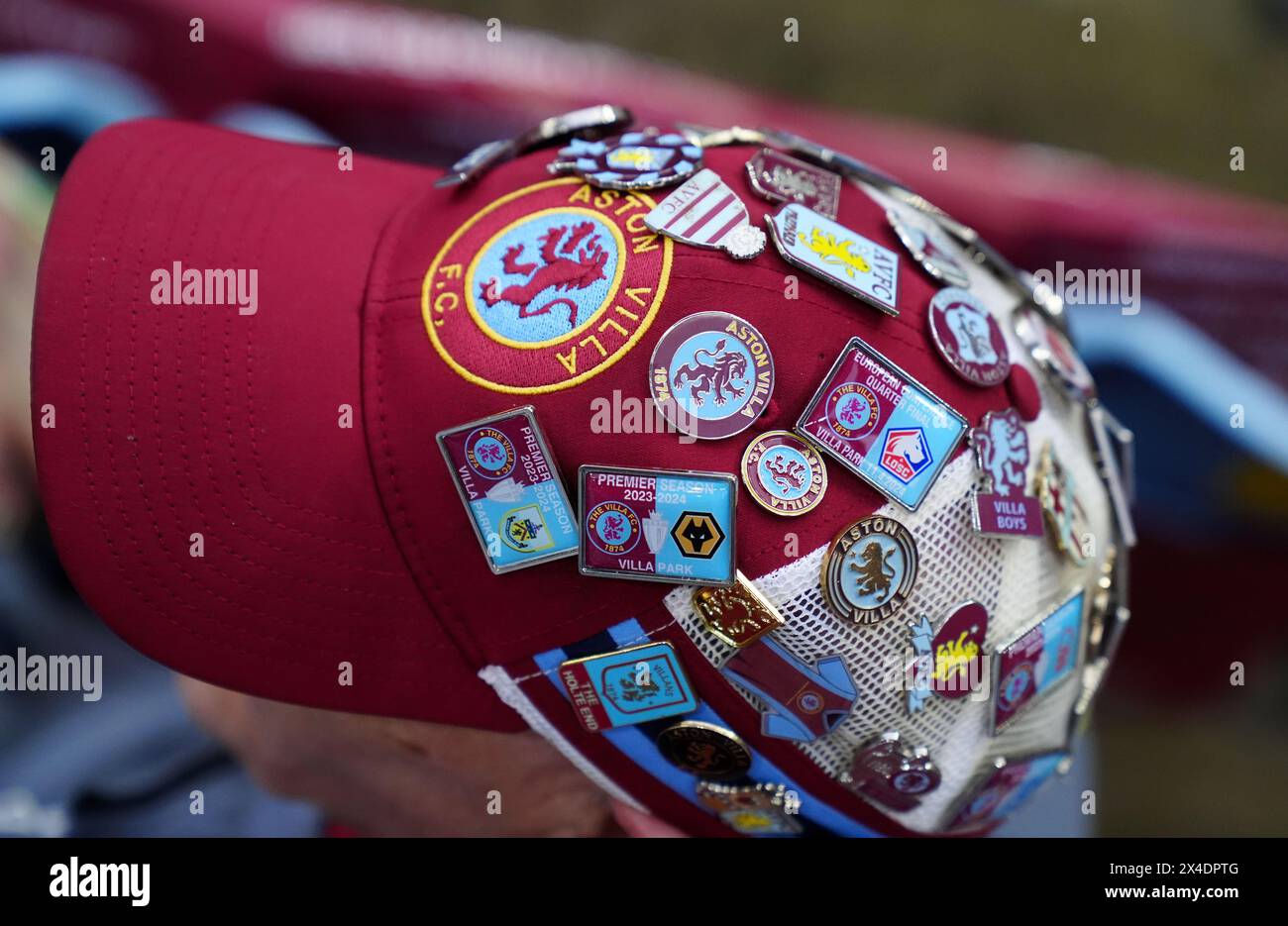 European football team badges hi-res stock photography and images - Alamy