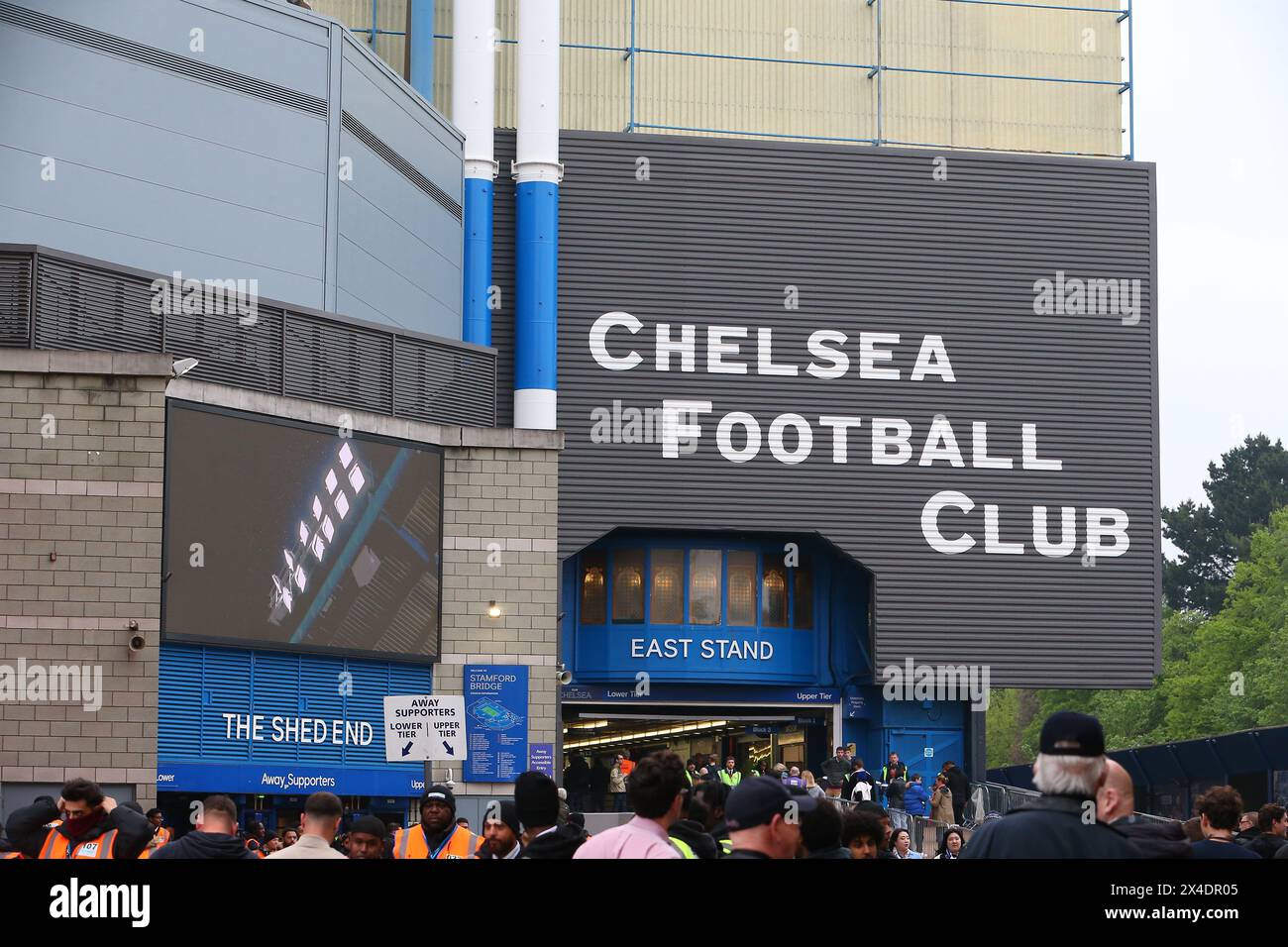 Tottenham east stand hi-res stock photography and images - Alamy