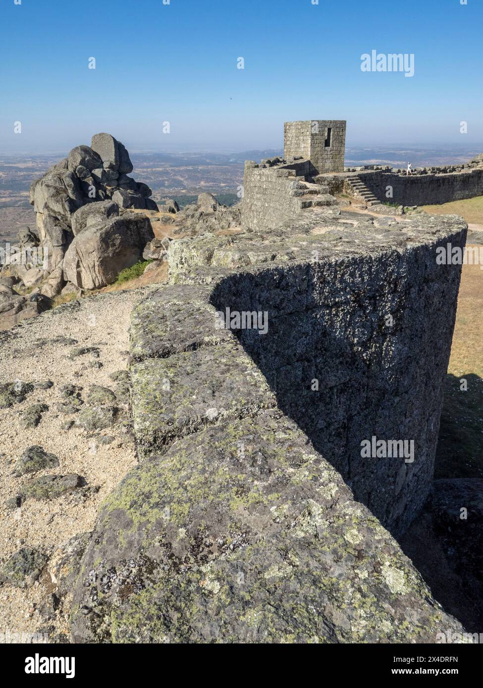 Ruins monsanto castle in hi-res stock photography and images - Alamy