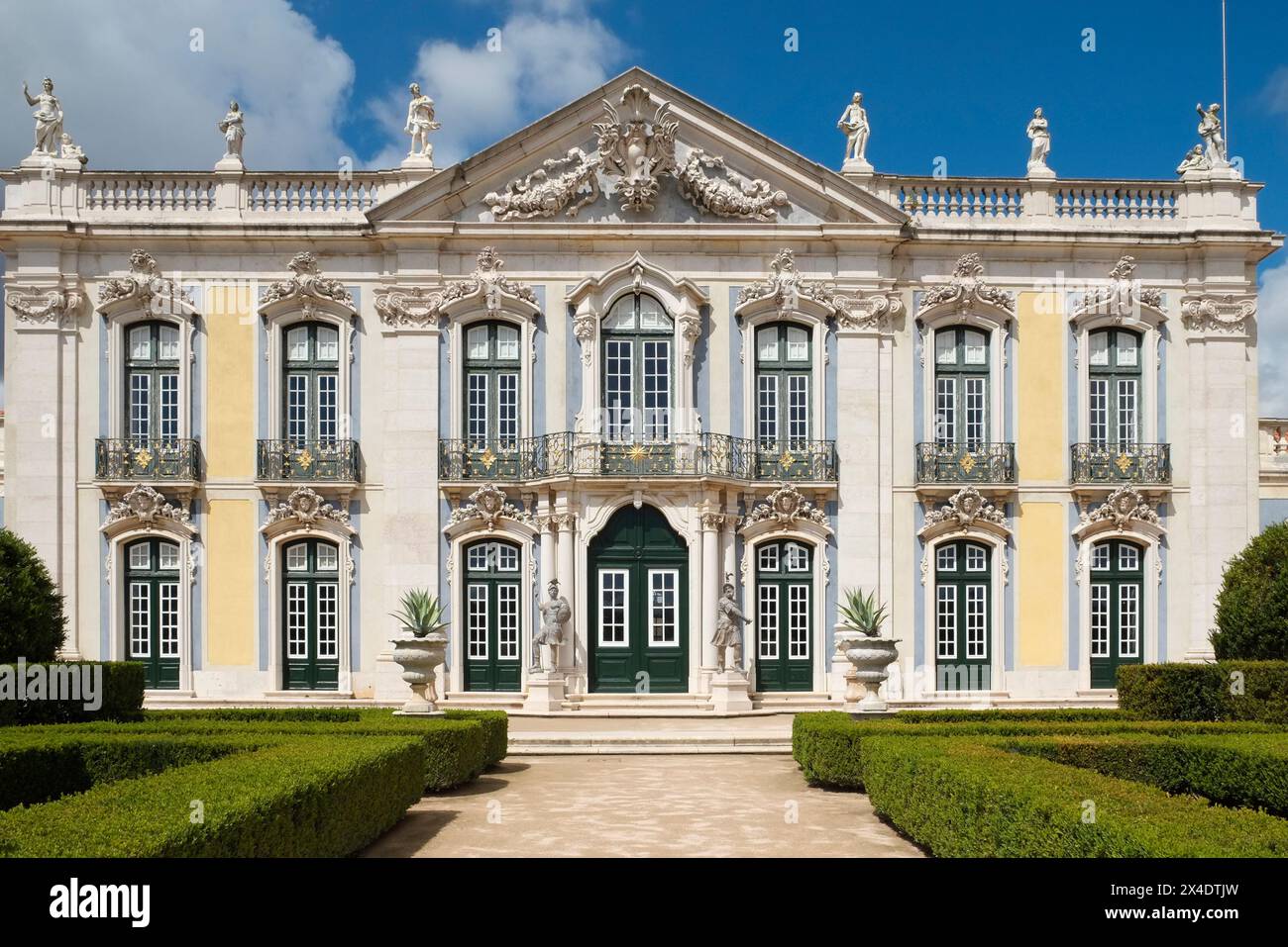 Lisbon, Portugal. Royal Palace interior courtyard Stock Photo - Alamy